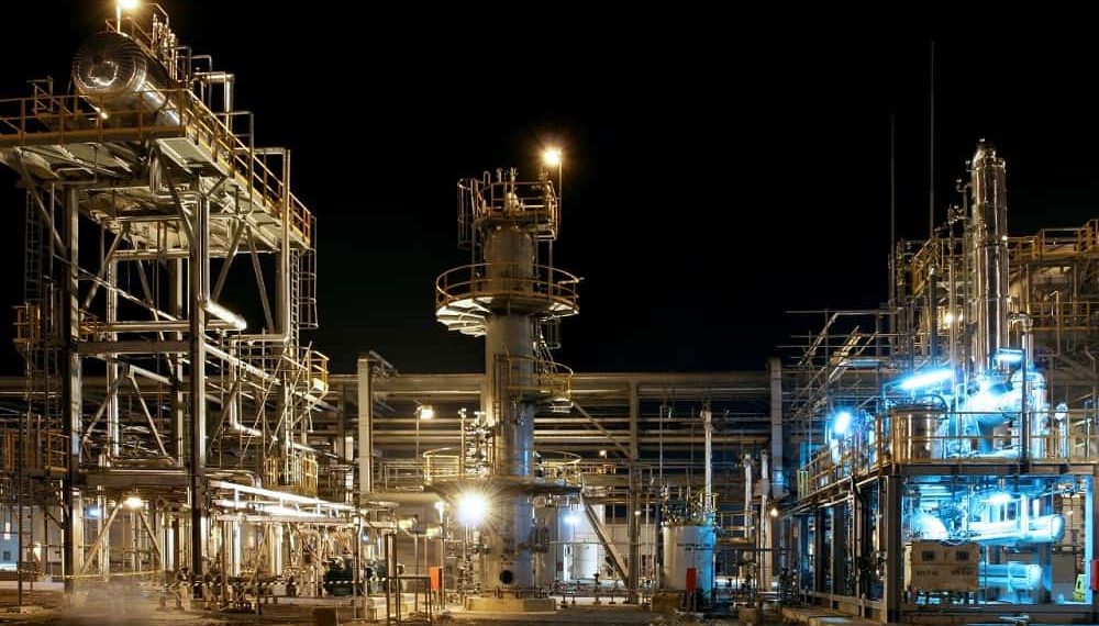 Bapco lets contract for Sitra refinery modernization, expansion program